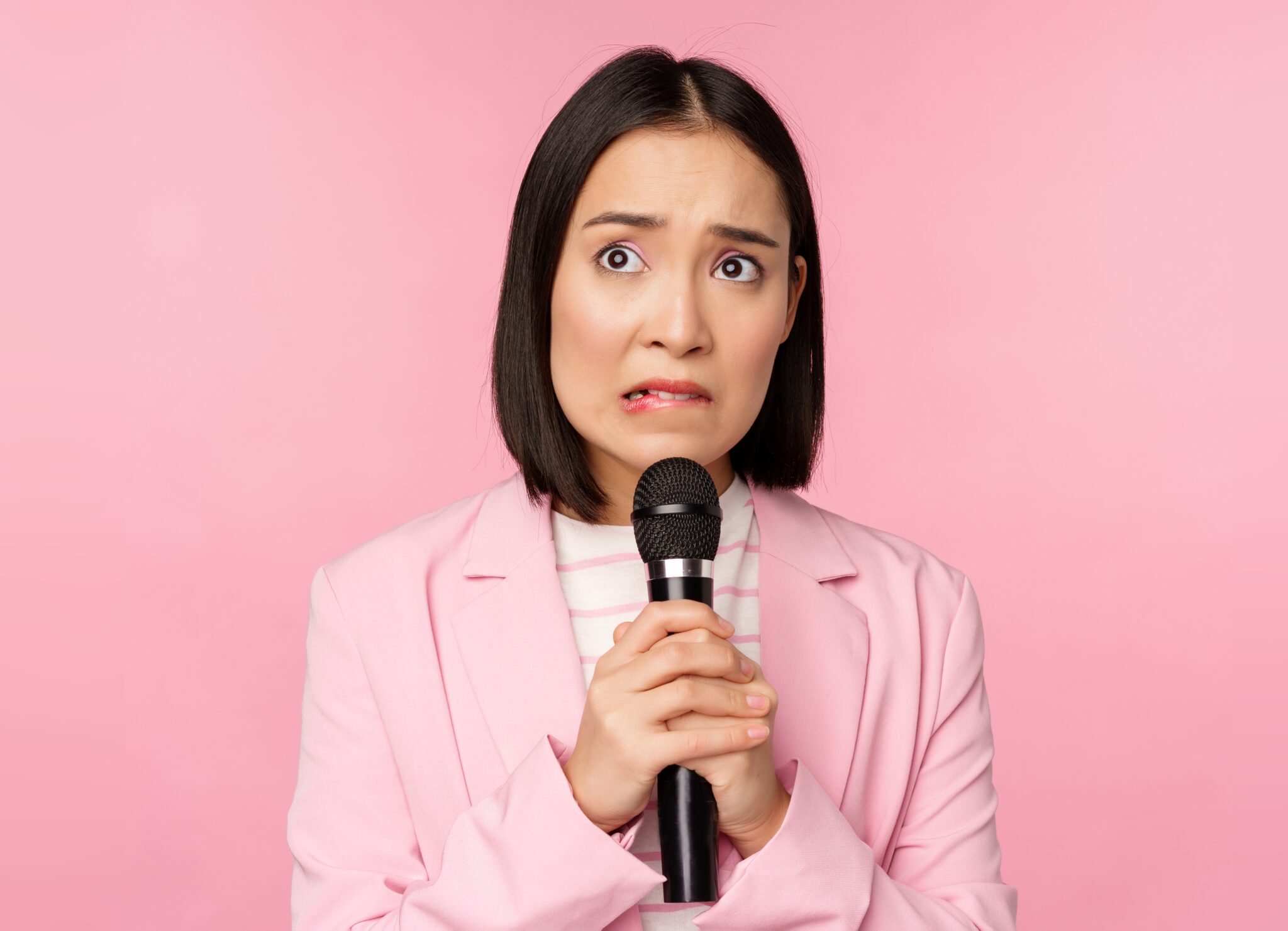 Gugup dalam Public Speaking? Berikut 6 Cara Efektif Mengatasinya ...